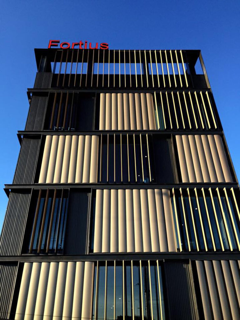 Edificio Fortius - Hunter Douglas Architectural México